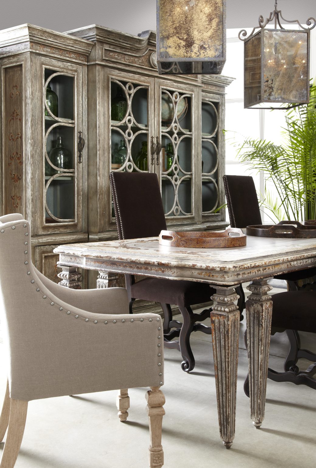 Peninsula Home Collection - Peninsula